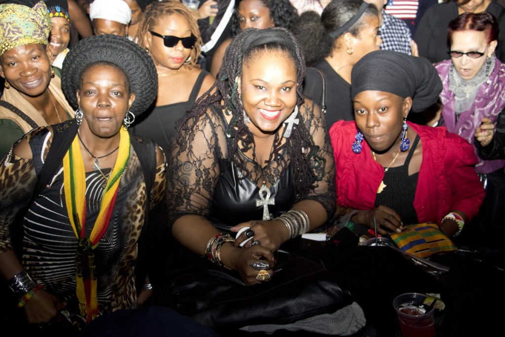 Photo Highlights from the Sizzla concert in New York - Jamaicans.com