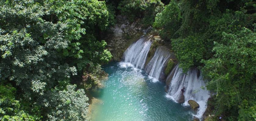 Choose From These 7 Amazing Waterfalls in Jamaica
