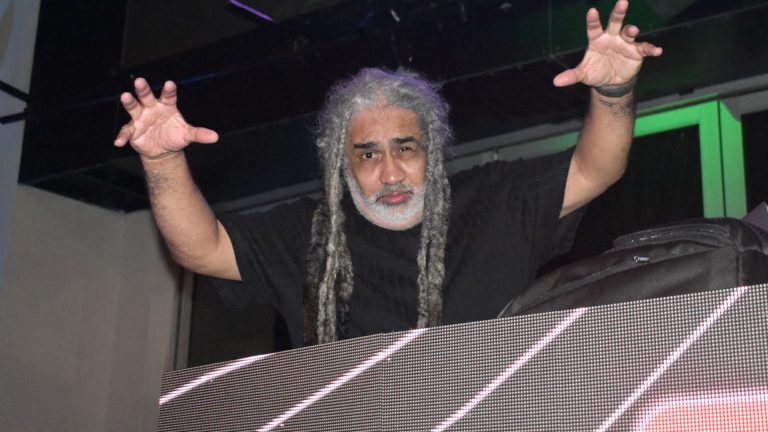 Rory ‘Stonelove’ Gilligan Celebrates 40 Legendary Years in Music at ...