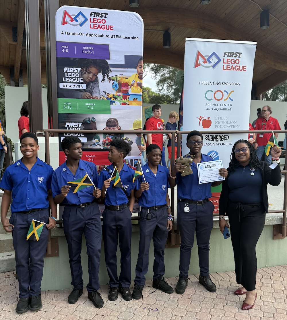 Jamaica College Robotics Team Wins Award in South Florida