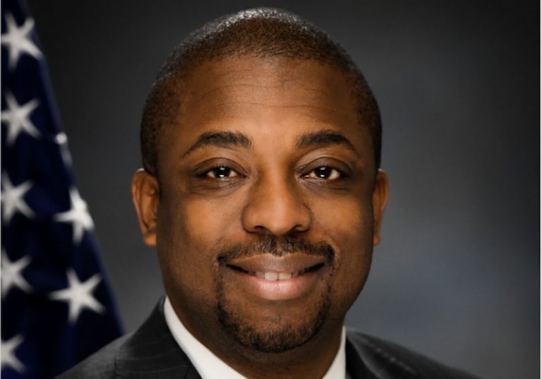 Brian Benjamin, NY State Senator of Jamaican Descent Sworn In as State ...