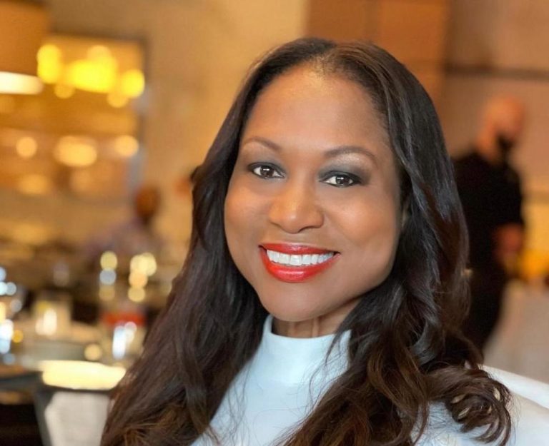 Jamaican Maxine Reyes Named to Florida Vets Hall of Fame