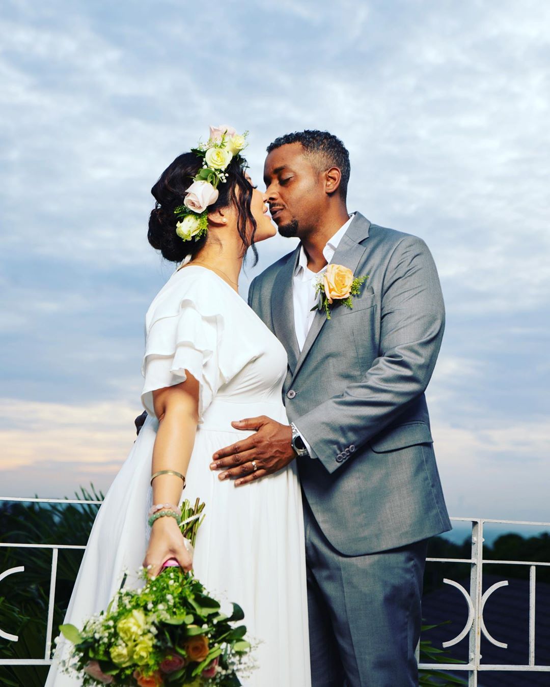 Singer Tessanne Chin "Announces" Marriage via Social Media Photo ...