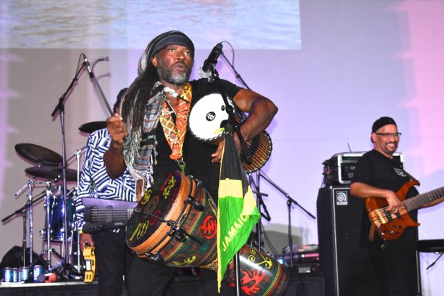 Tributes Flowed in Hollywood, Florida's Arts Park with Third World ...