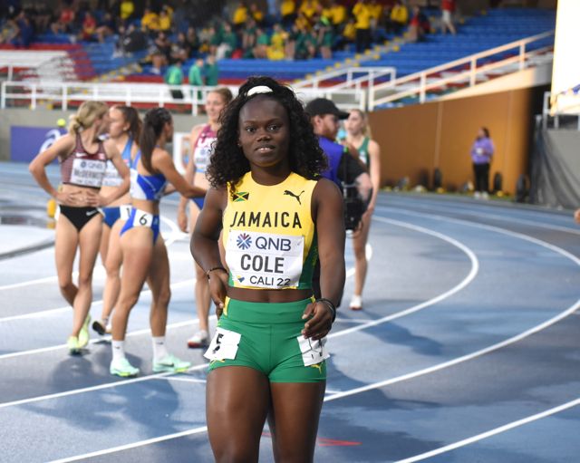 Photo Highlights: Jamaican and World Elite Sprinters 'Set Di Pace' at U ...