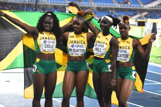 Photo Highlights: Jamaican and World Elite Sprinters 'Set Di Pace' at U ...