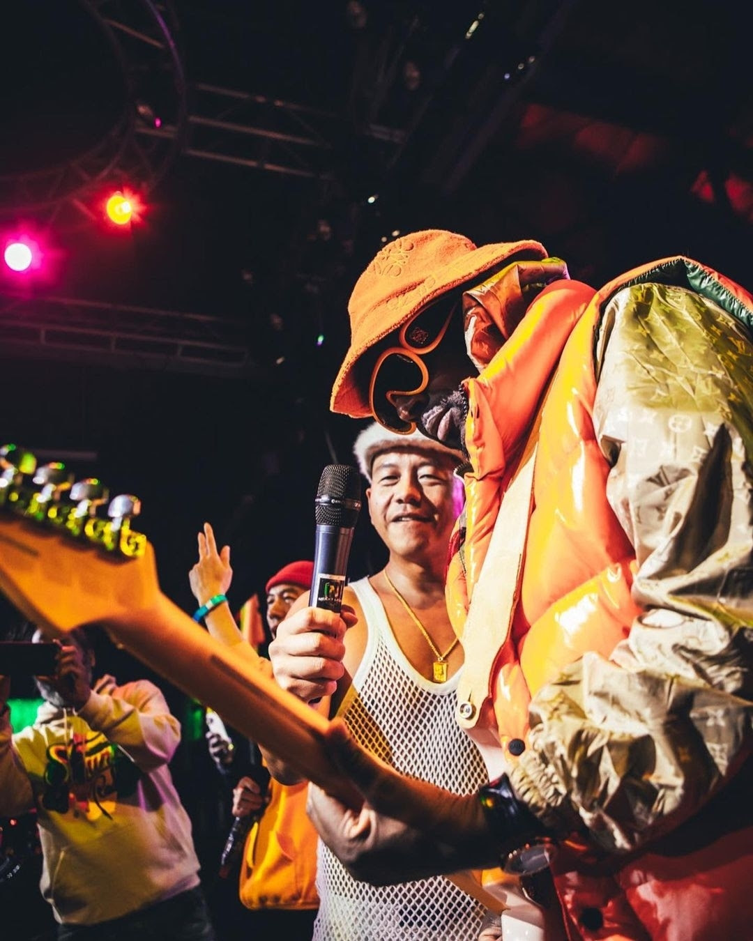 Wyclef Jean Delivers Surprise Musical Tribute to Mighty Crown at 'World ...