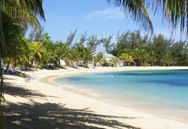 The Seven Mile Beach is located on Jamaica's western coast on the ...