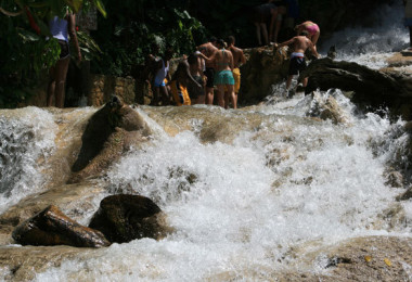 Information on the best ways to getting around Ocho Rios.